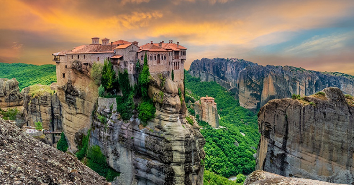 Meteora: Otkrijte šest veličanstvenih samostana u Grčkoj smještenih ...