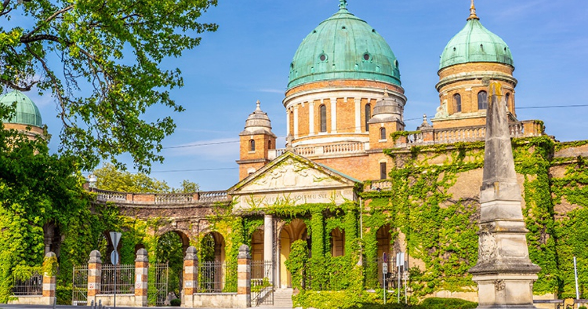 Mirogoj u Zagreb – najljepše arhitektonsko šetalište grada | Crozilla Blog